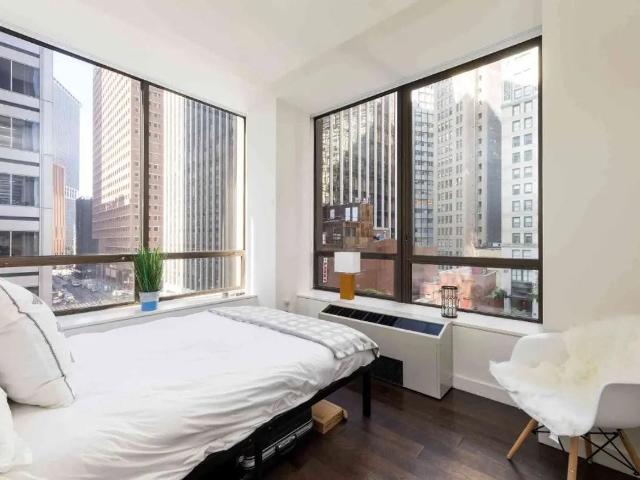 2 Bedroom Apartment for Rent at 128 Water St #2701, New York, NY 10005 Financial District