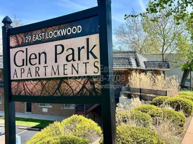 2 Bedroom Apartment for Rent at 129 E Lockwood Ave #19, Webster Groves, MO 63119 Webster Groves