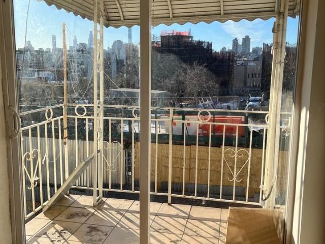 2 Bedroom Apartment for Rent at 12th 27 32 12th Street #3, New York, NY 11102 Astoria
