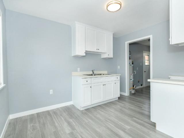2 Bedroom Apartment for Rent at 1300 West 134th Street #1304, Gardena, CA 90247 Gardena
