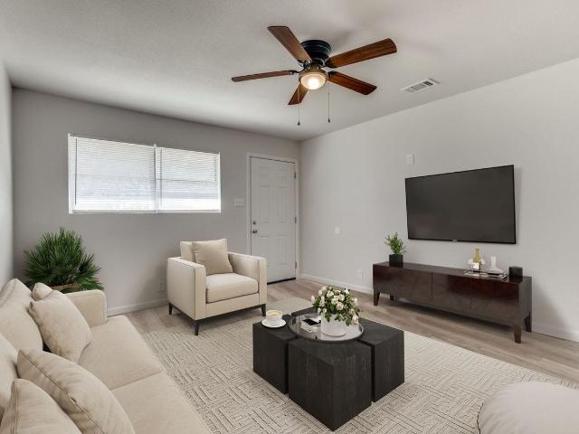 2 Bedroom Apartment for Rent at 1302 Margie St, Denton, TX 76201