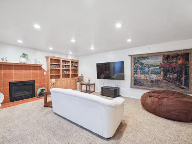 2 Bedroom Apartment for Rent at 13046 S Mountain Crest Cir, Draper, UT 84020