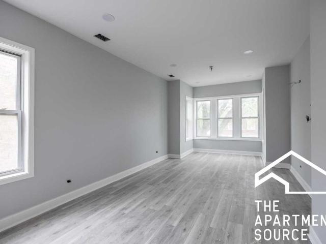2 Bedroom Apartment for Rent at 1307 N Lawndale Ave #1F, Chicago, IL 60651 Humboldt Park