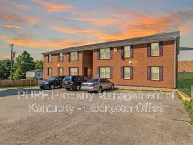2 Bedroom Apartment for Rent at 1322 Chinook Trl #7, Frankfort, KY 40601