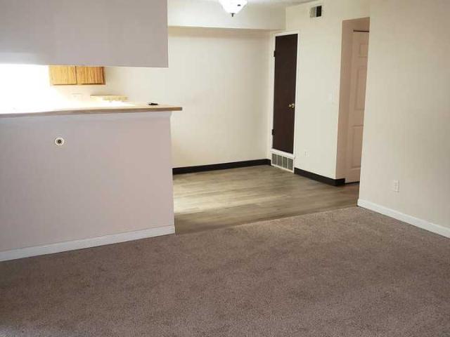 2 Bedroom Apartment for Rent at 13352 East Jewell Avenue #104, Aurora, CO 80012 Heather Ridge