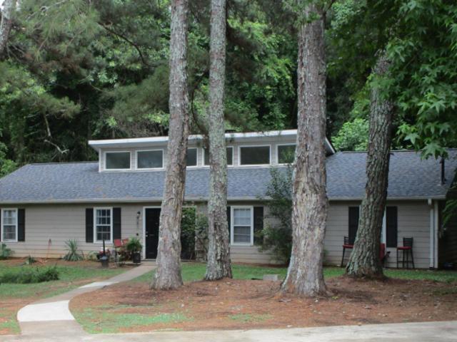 2 Bedroom Apartment for Rent at 134 Ashmore Ct #134, Athens, GA 30601