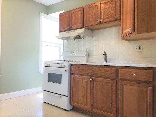 2 Bedroom Apartment for Rent at 134 Fayette St, Lynn, MA 01902
