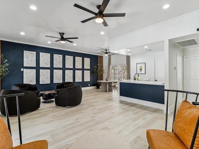 2 Bedroom Apartment for Rent at 13610 N 51st Ave, Glendale, AZ 85304