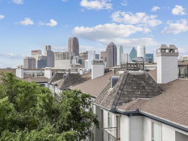 2 Bedroom Apartment for Rent at 2403 N Washington Ave #337, Dallas, TX 75204