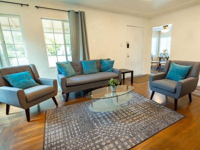 2 Bedroom Apartment for Rent at 240 E Hedding St #1364158P, San Jose, CA 95112 Downtown San Jose