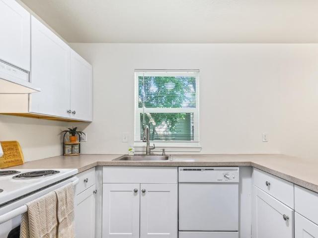 2 Bedroom Apartment for Rent at 2508 Ne 138th Ave, Vancouver, WA 98684 Landover Sharmel