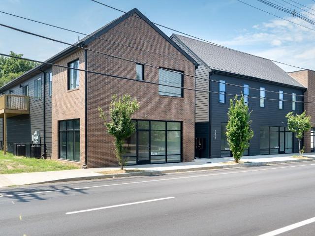 2 Bedroom Apartment for Rent at 2510 Portland Ave #203, Louisville, KY 40212 Portland