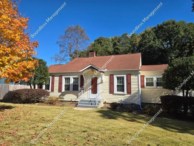 2 Bedroom Apartment for Rent at 2520 Constance Street #1, East Point, GA 30344 Jefferson Park