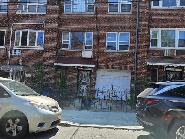 2 Bedroom Apartment for Rent at 2531 42nd St, New York, NY 11103 Astoria