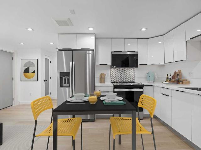 2 Bedroom Apartment for Rent at 2561 W Avenue 30 #11, Los Angeles, CA 90065 Glassell Park