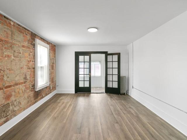 2 Bedroom Apartment for Rent at 259 W 9 Mile Rd #303, Ferndale, MI 48220 Downtown Ferndale