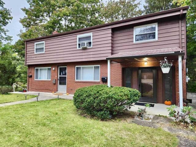 2 Bedroom Apartment for Rent at 2612 Louisiana Ave #2, Pittsburgh, PA 15216 Beechview