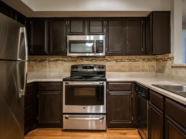 2 Bedroom Apartment for Rent at 2643 W Alabama St #INV3, Houston, TX 77098 Greenway Upper Kirby