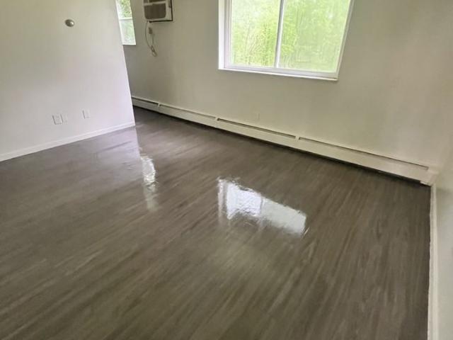 2 Bedroom Apartment for Rent at 2644 Harrison Ave #27, Cincinnati, OH 45211 Westwood
