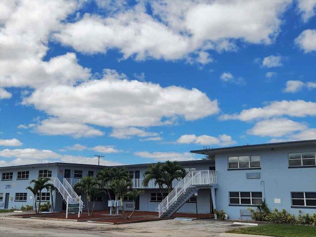 2 Bedroom Apartment for Rent at 2701 Avenue E, Riviera Beach, FL 33404