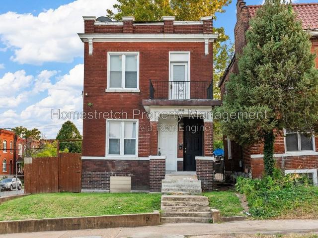 2 Bedroom Apartment for Rent at 2732 Utah St #B, St. Louis, MO 63118 Benton Park West