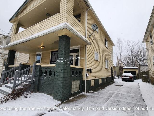 2 Bedroom Apartment for Rent at 2797 E 125th St #1, Cleveland, OH 44120 Buckeye Shaker
