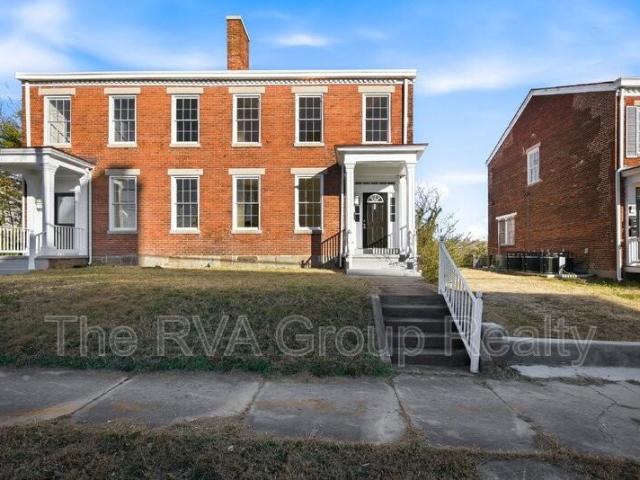 2 Bedroom Apartment for Rent at 27 S Jefferson St #A, Petersburg, VA 23803