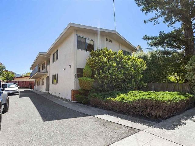 2 Bedroom Apartment for Rent at 2911 Deakin St #3, Berkeley, CA 94705