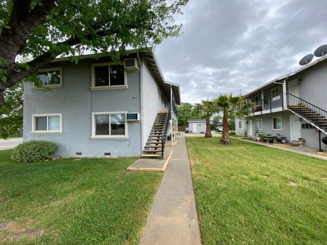 2 Bedroom Apartment for Rent at 291 J St, Lincoln, CA 95648