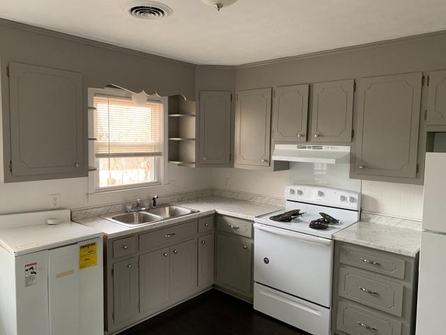 2 Bedroom Apartment for Rent at 2015 Old Mountain Creek Rd #22, Greenville, SC 29609