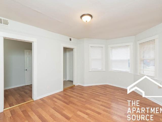 2 Bedroom Apartment for Rent at 2026 N Kedvale Ave #G, Chicago, IL 60639 Hermosa