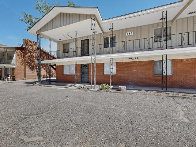 2 Bedroom Apartment for Rent at 207 Delamar Loop Nw #C, Albuquerque, NM 87107