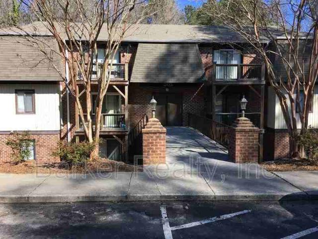 2 Bedroom Apartment for Rent at 205 E Ransom St #3D, Fuquay Varina, NC 27526