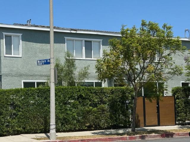 2 Bedroom Apartment for Rent at 20624 S Western Ave #1, Los Angeles, CA 90501 Harbor Gateway South