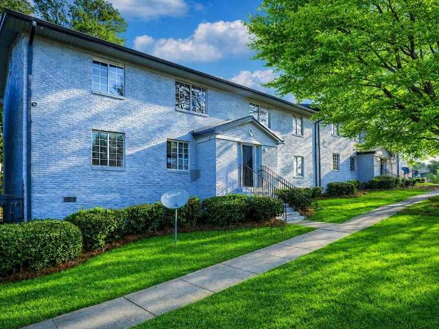 2 Bedroom Apartment for Rent at 2065 Alison Ct Sw Apt 8, Atlanta, GA 30311 Campbellton Road