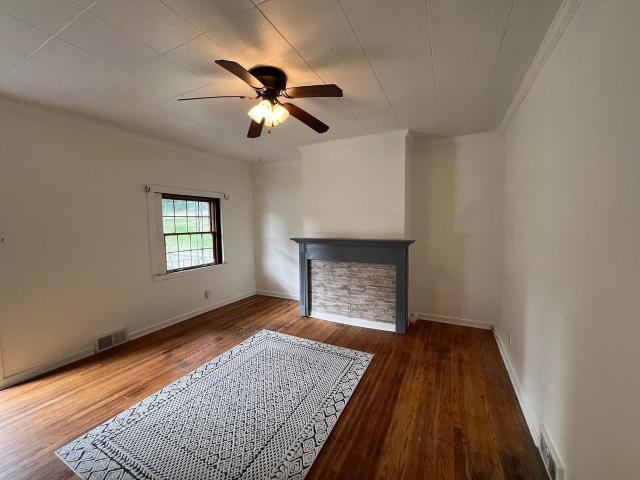 2 Bedroom Apartment for Rent at 208 210 208 210 McClure St. 210 McClure, Dravosburg, PA 15034 Dravosburg