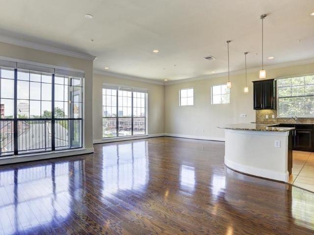 2 Bedroom Apartment for Rent at 2120 Kipling Street #112 15, Houston, TX 77098 Greenway Upper Kirby