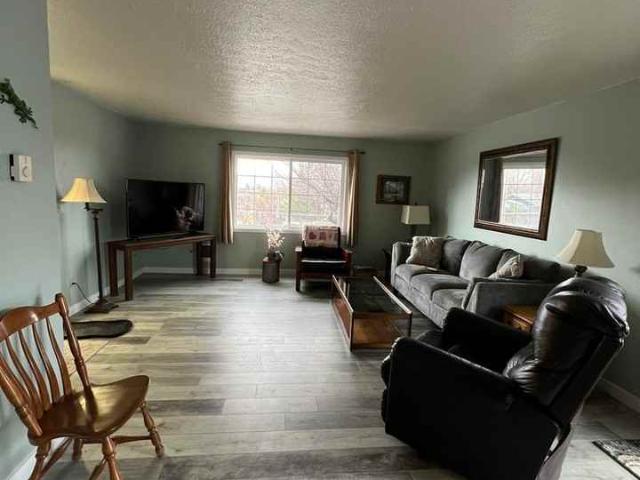 2 Bedroom Apartment for Rent at 2121 N Eldorado Ave #01, Klamath Falls, OR 97601