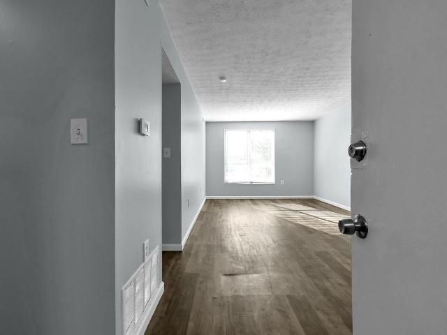 2 Bedroom Apartment for Rent at 2162 Fitzroy Dr Apt A2, Columbus, OH 43224 Maize Morse