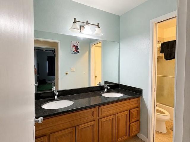 2 Bedroom Apartment for Rent at 2163 Eric Ct #4, Union City, CA 94587