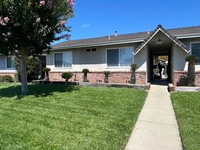 2 Bedroom Apartment for Rent at 2175 Royal Dr #2, Santa Clara, CA 95050