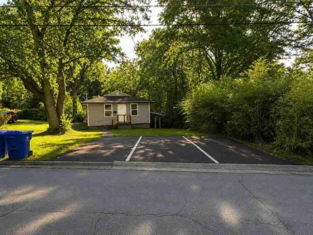 2 Bedroom Apartment for Rent at 218 Fisk Ave, Oak Ridge, TN 37830
