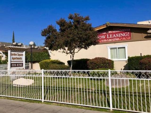 2 Bedroom Apartment for Rent at 222 West Dakota Avenue #C, Fresno, CA 93705