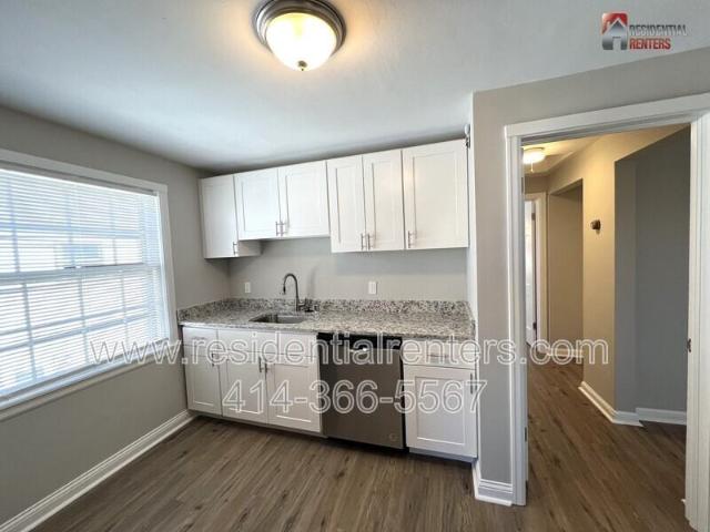 2 Bedroom Apartment for Rent at 2238 S 82nd St, West Allis, WI 53219