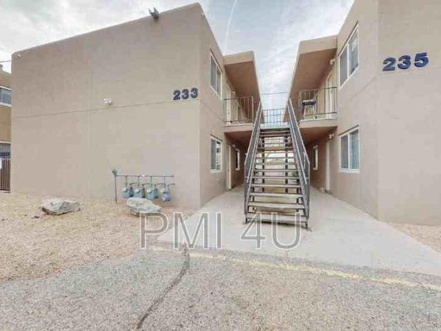 2 Bedroom Apartment for Rent at 227 Tennessee St Ne #B, Albuquerque, NM 87108 La Mesa