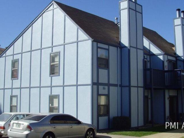2 Bedroom Apartment for Rent at 225 E 8th Ave Apt D8, Longmont, CO 80504