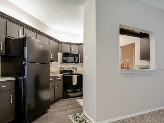 2 Bedroom Apartment for Rent at 2307 L Don Dodson Dr #4582, Bedford, TX 76021
