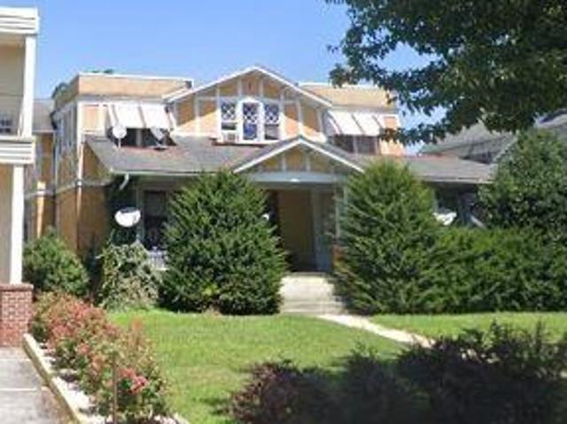 2 Bedroom Apartment for Rent at 231 W Main St #1W, Waynesboro, PA 17268