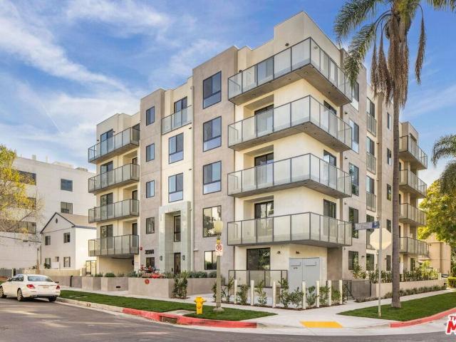 2 Bedroom Apartment for Rent at 2361 Fox Hills Dr #502, Los Angeles, CA 90064 Westside