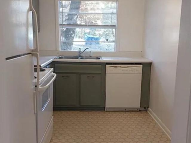2 Bedroom Apartment for Rent at 239 Waddell Cir, Oak Ridge, TN 37830